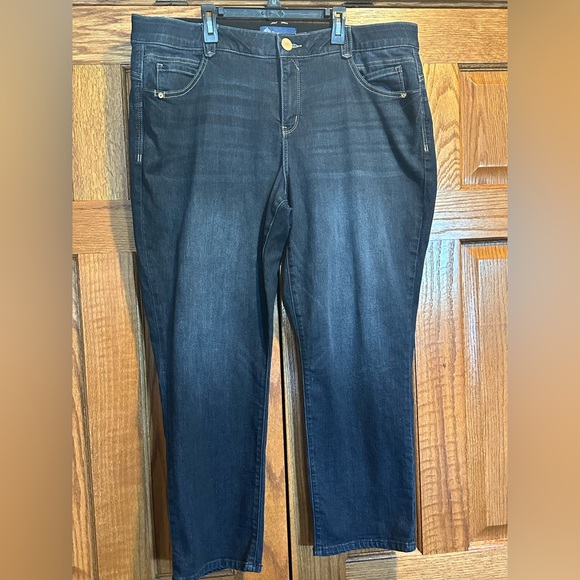 Democracy | Jeans | Democracy Denim Jeans | Poshmark